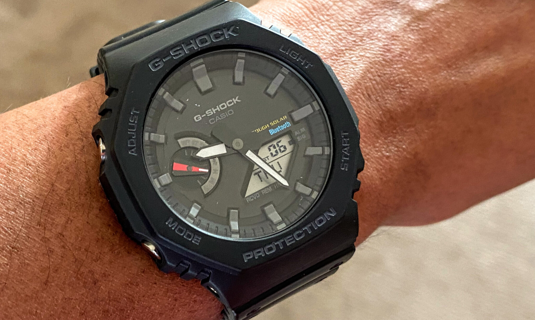 Casio G-Shock GA B2100 - This Watch Works